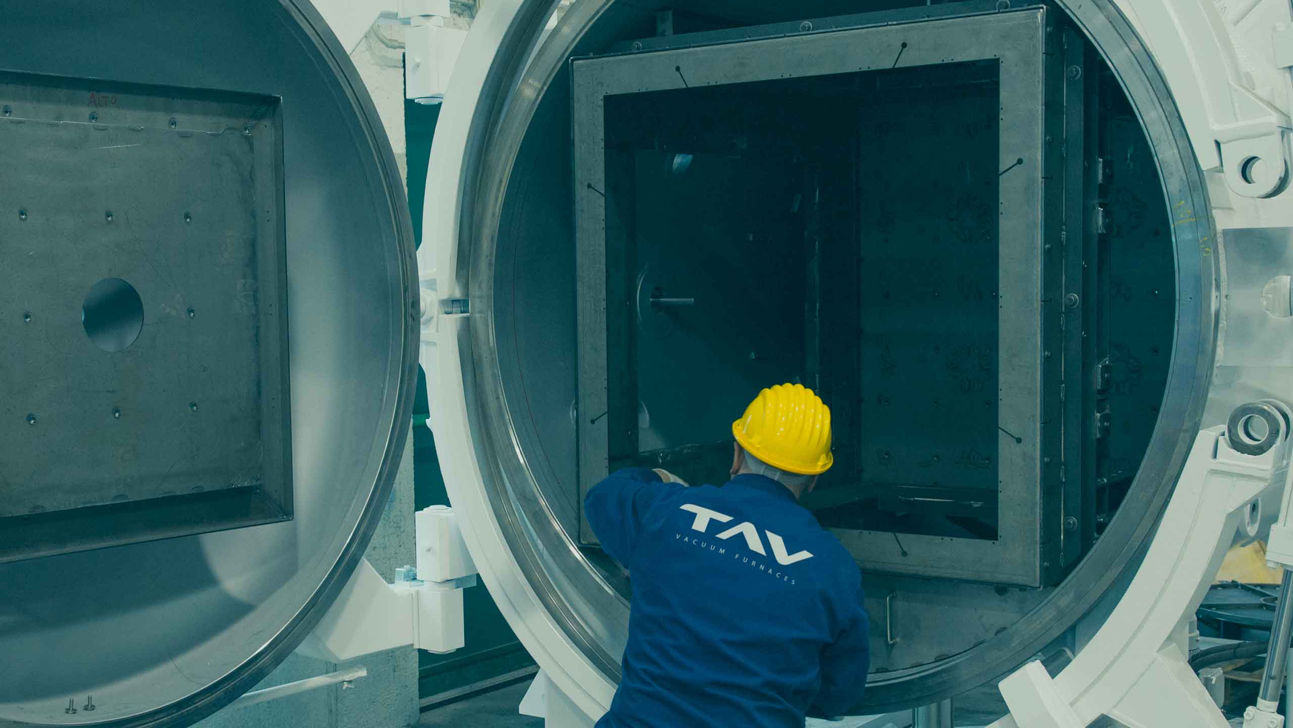 Vacuum Furnaces After Sales Services | TAV VACUUM FURNACES